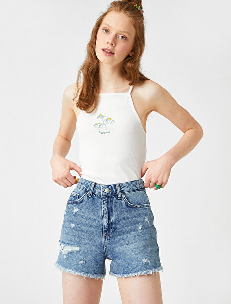 Koton Kadın Destroylu Kot Şort