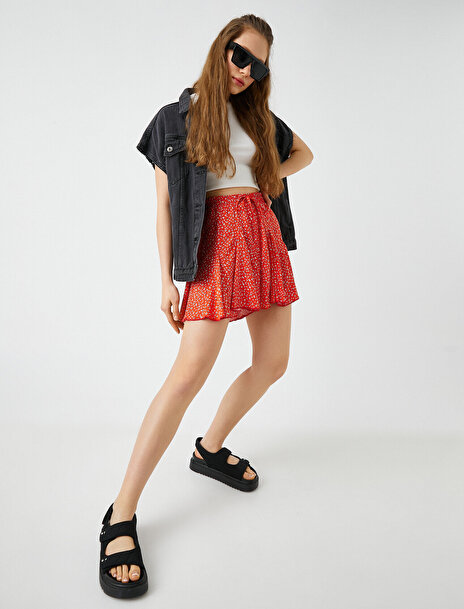 Koton Kadın Pileli Mini Şort Etek