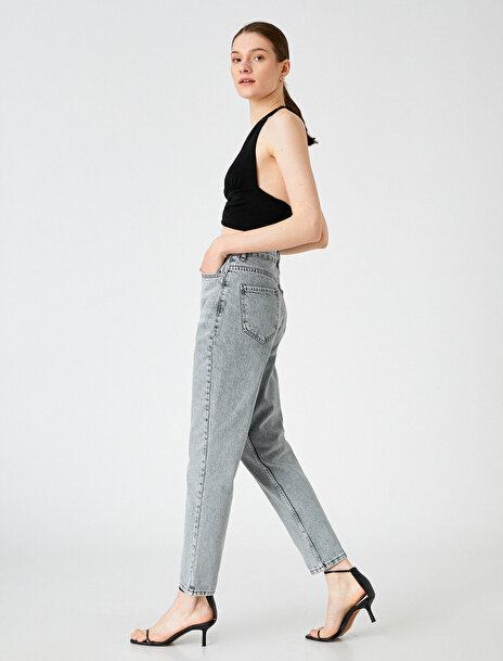 Koton Kadın Rahat Kesim Yüksek Bel Hafif Dar Paça Kot Pantolon- Mom Jean