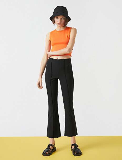 Koton Kadın Bol Paça Pantolon Crop Nervürlü