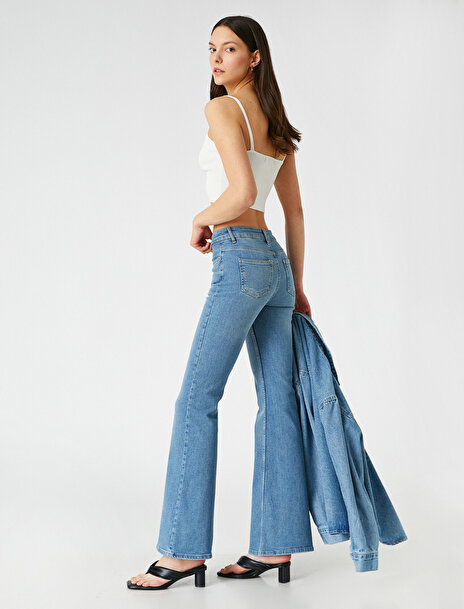 Koton Kadın Düşük Bel Bol Paça Kot Pantolon - Flare Jean Koton Kadın Düşük Bel Bol Paça Kot Pantolon - Flare Jean
