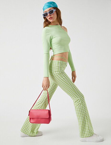 Koton Kadın Pencere Detaylı İspanyol Paça Pantolon