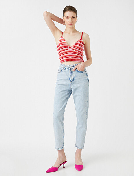 Koton Kadın Rahat Kesim Normal Bel Düz Paça - Boyfriend Jean Koton Kadın Rahat Kesim Normal Bel Düz Paça - Boyfriend Jean