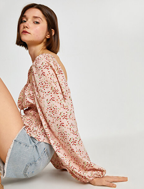 Koton Kadın Kare Yaka Uzun Kollu Bluz