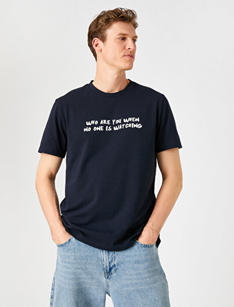 Koton Erkek Oversize Slogan Baskılı Tişört