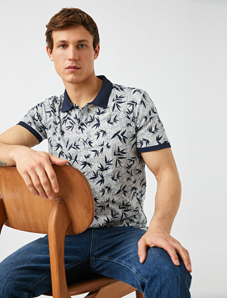 Koton Erkek Yaprak Desenli Polo Yaka Tişört