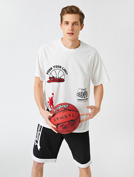Koton Erkek Basketbol Temalı Baskılı Kısa Kollu Bisiklet Yaka Tişört