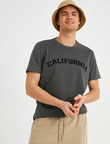 Koton Erkek California Baskılı Tişört Koton Erkek California Baskılı Tişört