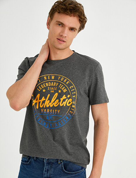Koton Erkek Slim Fit Baskılı Tişört
