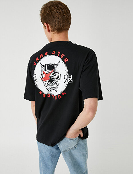 Koton Erkek Arkası Baskılı Oversize Tişört