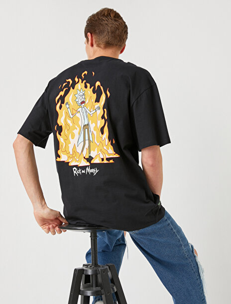 Koton Erkek Rick and Morty Oversize Tişört Lisanslı Baskılı Koton Erkek Rick and Morty Oversize Tişört Lisanslı Baskılı
