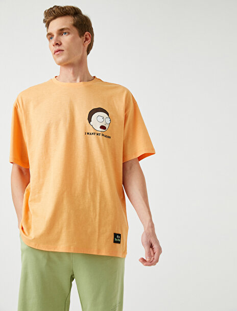 Koton Erkek Rick and Morty Oversize Tişört Lisanslı Baskılı Koton Erkek Rick and Morty Oversize Tişört Lisanslı Baskılı
