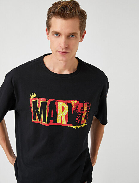 Koton Erkek Marvel Oversize Tişört Lisanslı Baskılı