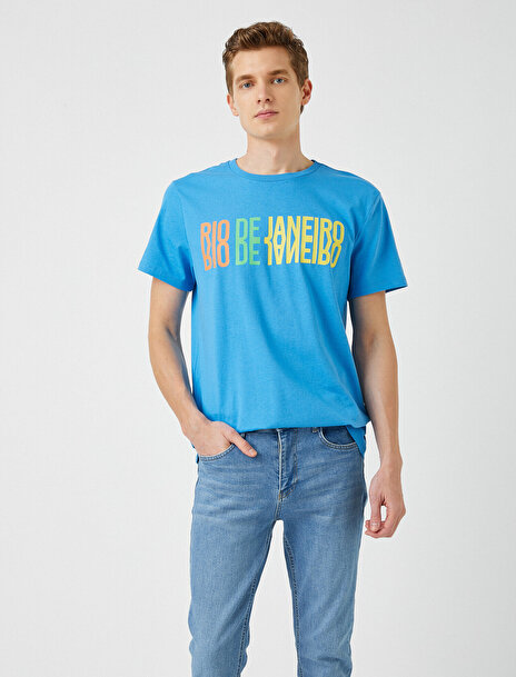 Koton Erkek Slim Fit Rio Baskılı Tişört