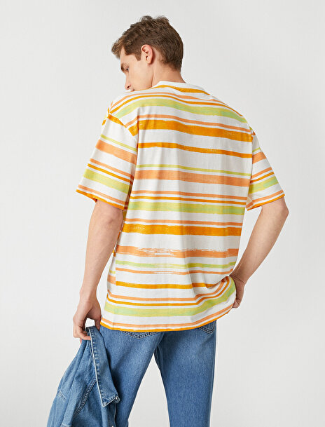Koton Erkek Çizgili Oversize Tişört