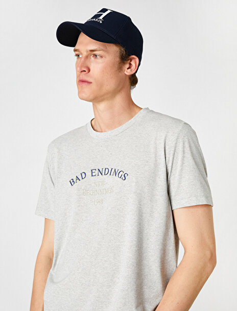 Koton Erkek Kırçıllı İşlemeli Tişört