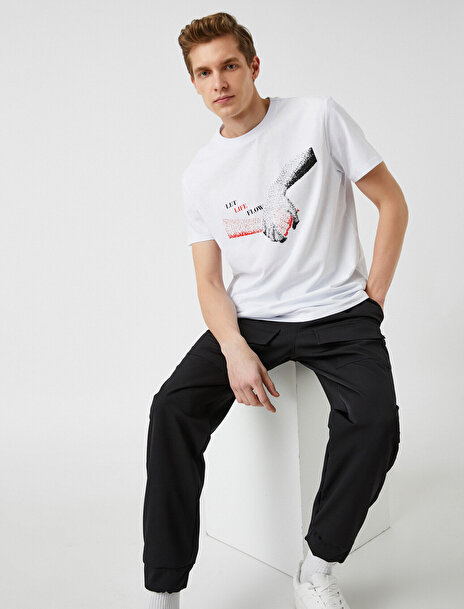 Koton Erkek Slim Fit Baskılı Tişört