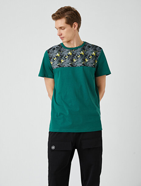 Koton Erkek Çiçekli Baskılı Tişört