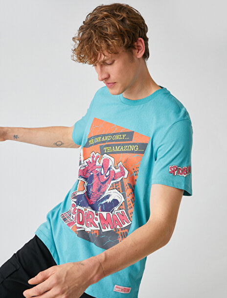 Koton Erkek Örümcek Adam Tişört Lisanslı Baskılı Koton Erkek Örümcek Adam Tişört Lisanslı Baskılı