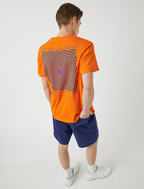 Koton Erkek Arkası Baskılı Oversize Tişört