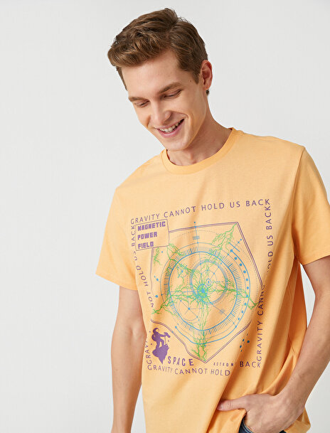 Koton Erkek Regular Fit Baskılı Tişört