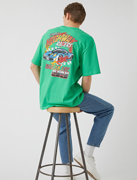 Koton Erkek Sırt Baskılı Oversize Tişört Koton Erkek Sırt Baskılı Oversize Tişört