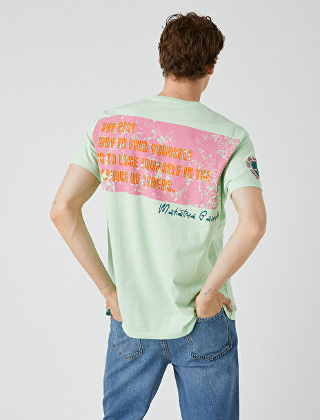 Koton Erkek Arkası Baskılı Tişört