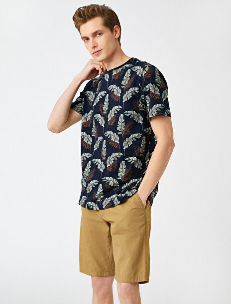 Koton Erkek Yaprak Desenli Tişört