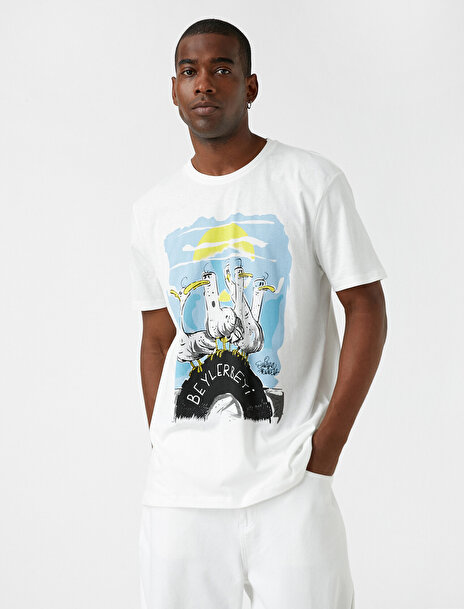 Koton Erkek Emirhan Perker X Koton Karikatür Baskılı Tişört Koton Erkek Emirhan Perker X Koton Karikatür Baskılı Tişört