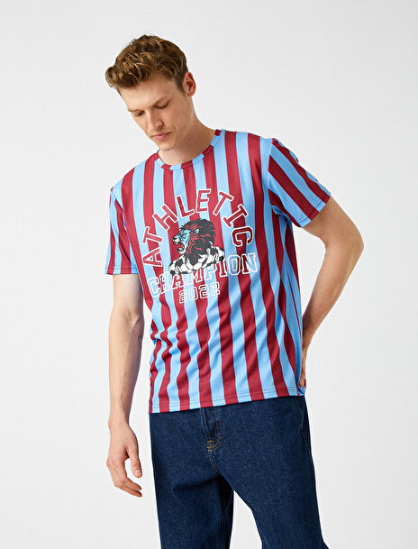 Koton Erkek Şampiyon Baskılı Çizgili Tişört