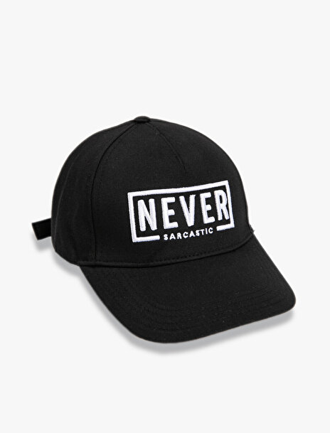 Koton Erkek İşlemeli Şapka