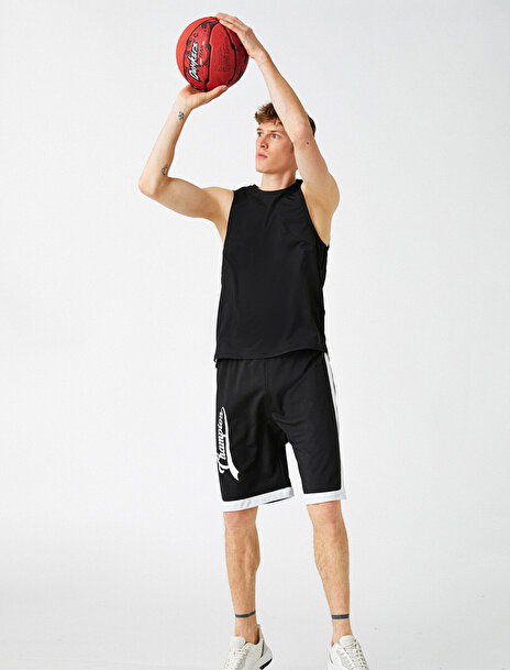 Koton Erkek Baskılı Çizgili Basketbol Şortu