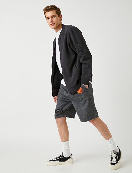 Koton Erkek Nasa Şort Lisanslı Baskılı Koton Erkek Nasa Şort Lisanslı Baskılı