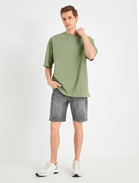 Koton Erkek Taşlanmış Kot Şort