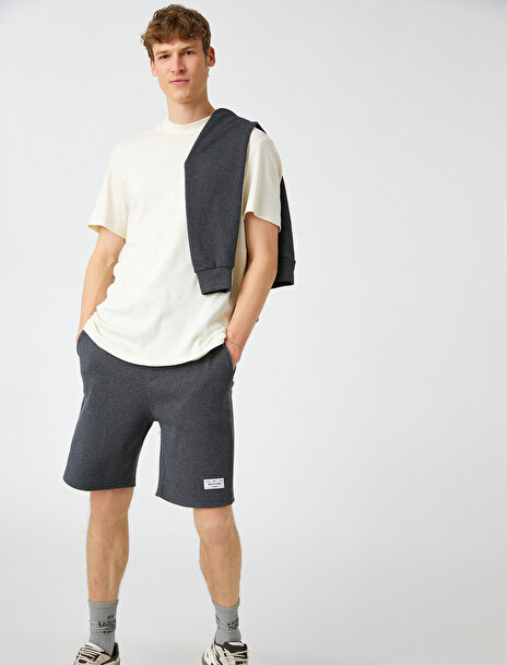Koton Erkek Etiketli Basic Şort Koton Erkek Etiketli Basic Şort
