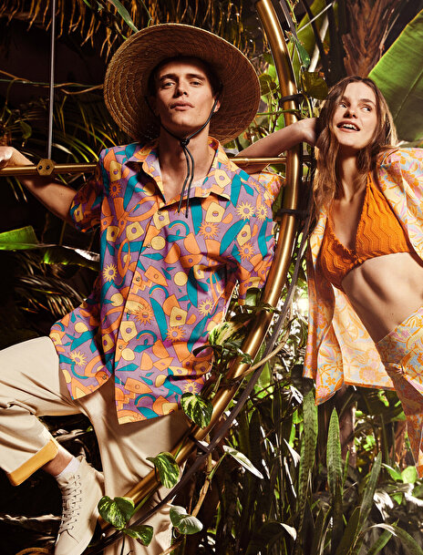 Koton Erkek Geometrik Desenli Kısa Kollu Gömlek Koton Erkek Geometrik Desenli Kısa Kollu Gömlek