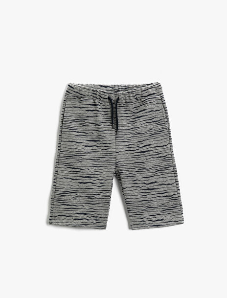 Koton Erkek Çocuk Çizgili Bağcıklı Şort