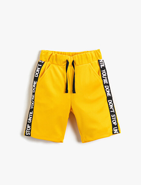 Koton Erkek Çocuk Slogan Baskılı Şort Beli Bağcıklı