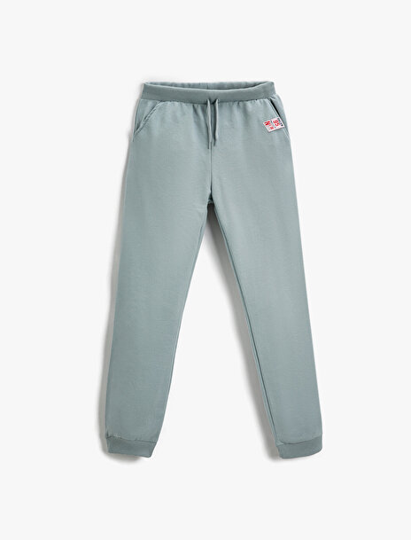 Koton Erkek Çocuk Basic Jogger Eşofman Altı Beli Bağcıklı Koton Erkek Çocuk Basic Jogger Eşofman Altı Beli Bağcıklı