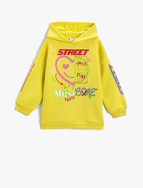 Koton Kız Çocuk Grafiti Baskılı Kapüşonlu Sweatshirt Uzun Kollu