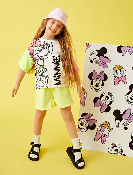 Koton Kız Çocuk Minnie Mouse Lisanslı Baskılı Kısa Kollu Bisiklet Yaka Tişört  Pamuklu