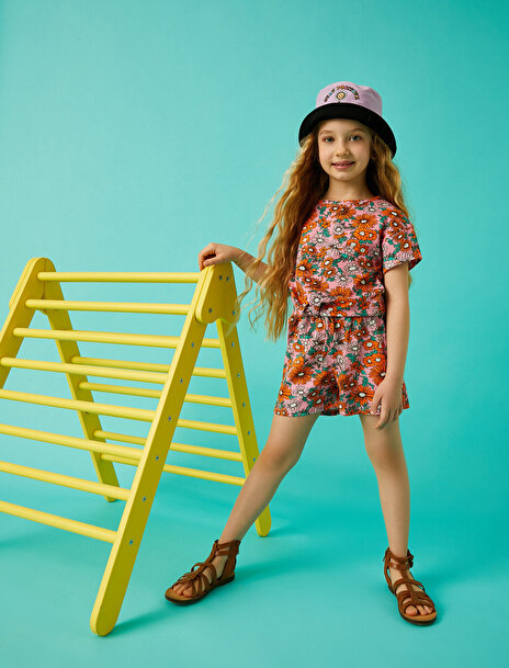 Koton Kız Çocuk Çiçekli Beli Bağcıklı Şort Pamuklu Koton Kız Çocuk Çiçekli Beli Bağcıklı Şort Pamuklu