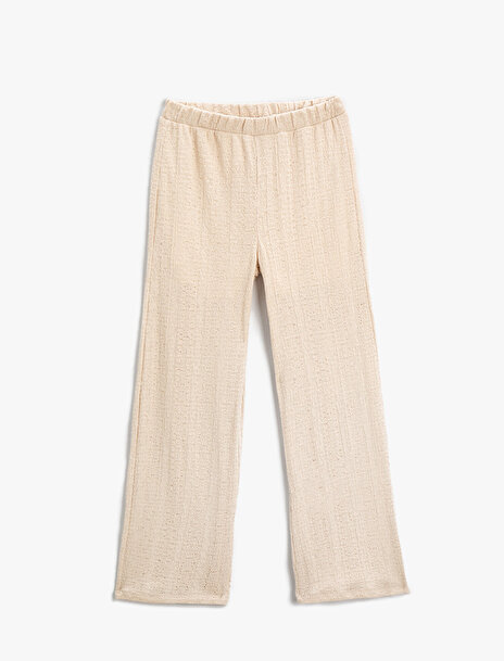 Koton Kız Çocuk Geniş Uzun Paça Pantolon Rahat Kesim Tığ İşi Görünüm