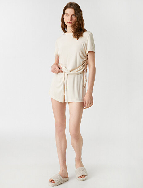 Koton Kadın Basic Şort Beli Bağlamalı