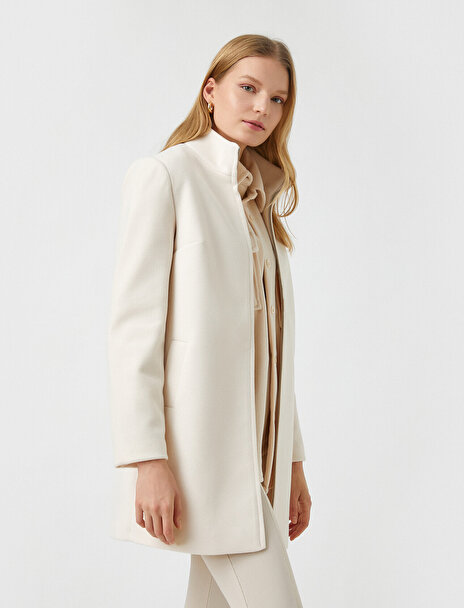 Koton Kadın Dik Yaka Cepli Kaban