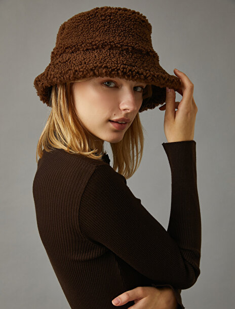 Koton Kadın Pelüş Bucket Şapka