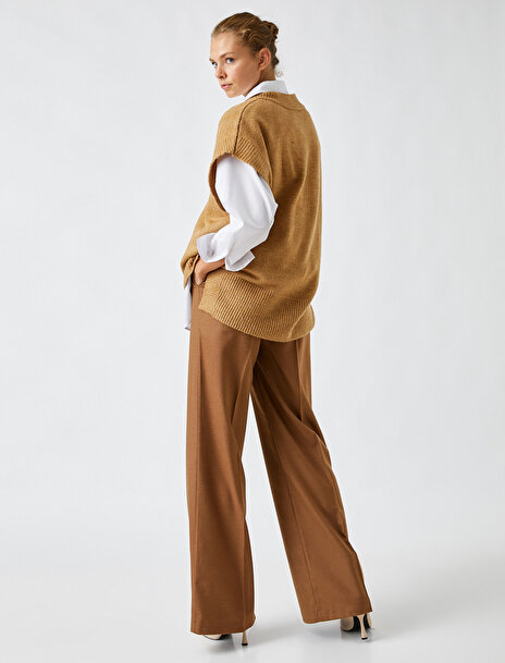 Koton Kadın Bol Paça Biyeli Kumaş Pantolon