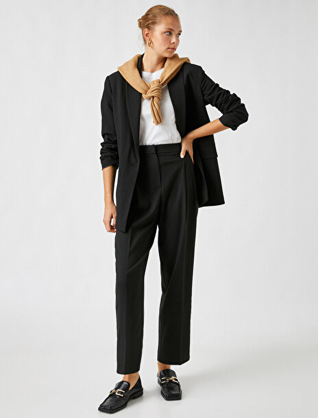 Koton Kadın Pileli Crop Pantolon