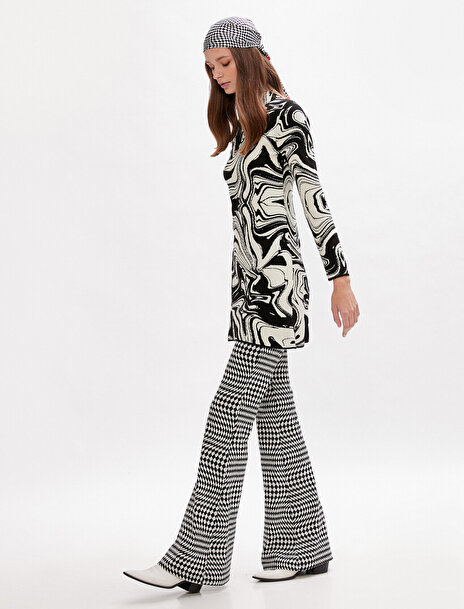 Koton Kadın Geometrik Desenli Geniş Paça Pantolon