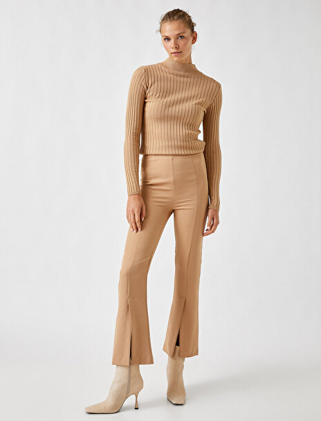 Koton Kadın Geniş Paça Yırtmaçlı Pantolon